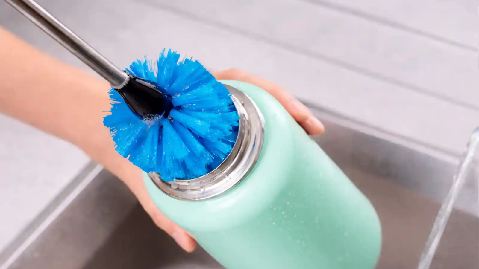 How To Clean A Hydro Flask | Easy Step-by-Step Guide 2026